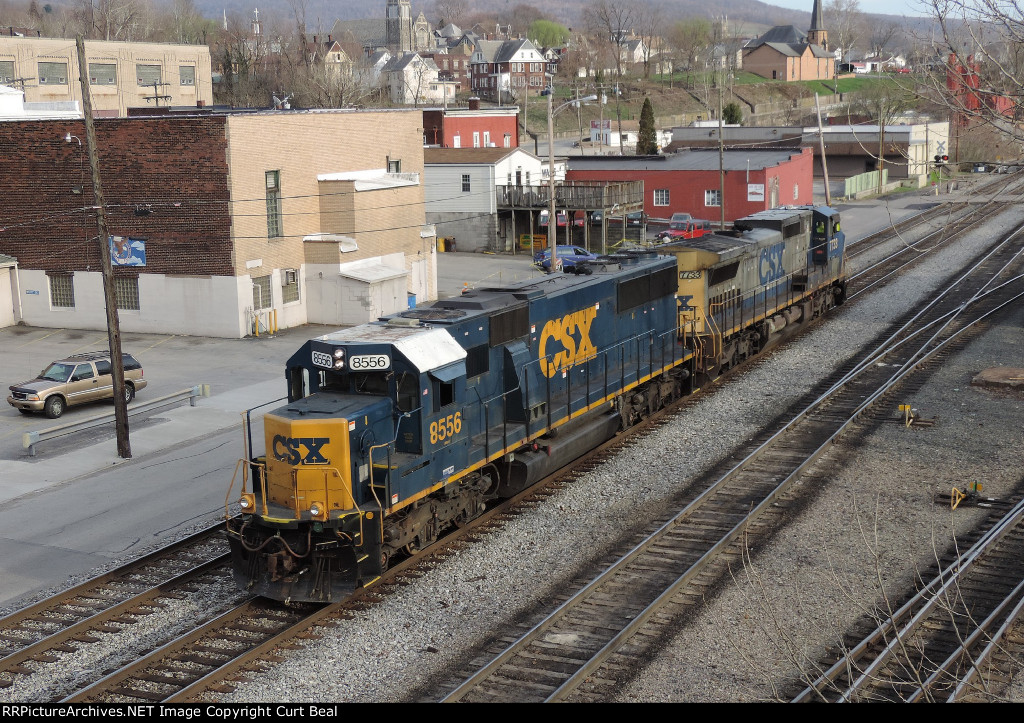 CSX 8556 and 7733